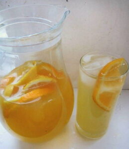 Limonada – 10 receitas caseiras com fotos passo a passo