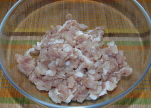 Couenne de porc - 8 délicieuses recettes maison avec photos étape par étape
