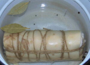 Couenne de porc - 8 délicieuses recettes maison avec photos étape par étape