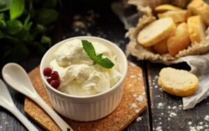 Philadelphia ost - 7 hjemmelagde oppskrifter med steg-for-steg bilder