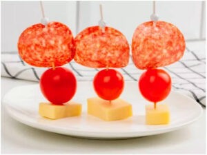 Kanapei - 15 jednostavnih i ukusnih recepata za kanapee za švedski stol ...